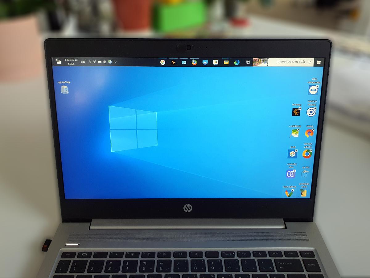 Kako okrenuti sliku na laptopu ili kako rotirati "ekran" laptopa ...